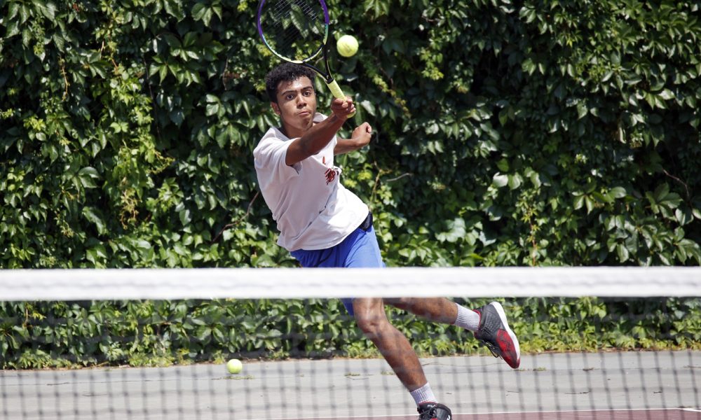 Ligon goes from center stage to center court – SD SportScene