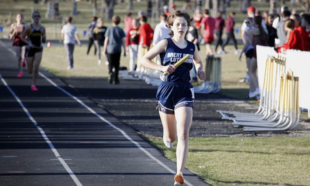 Track and field athletes try to secure state meet entries – SD SportScene