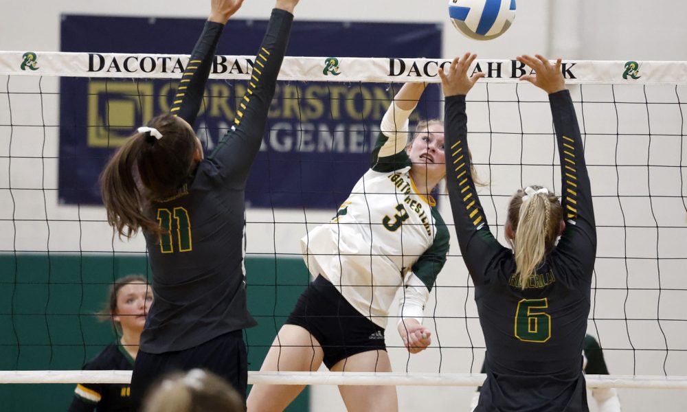 Northwestern turns back Roncalli in season-opener – SD SportScene