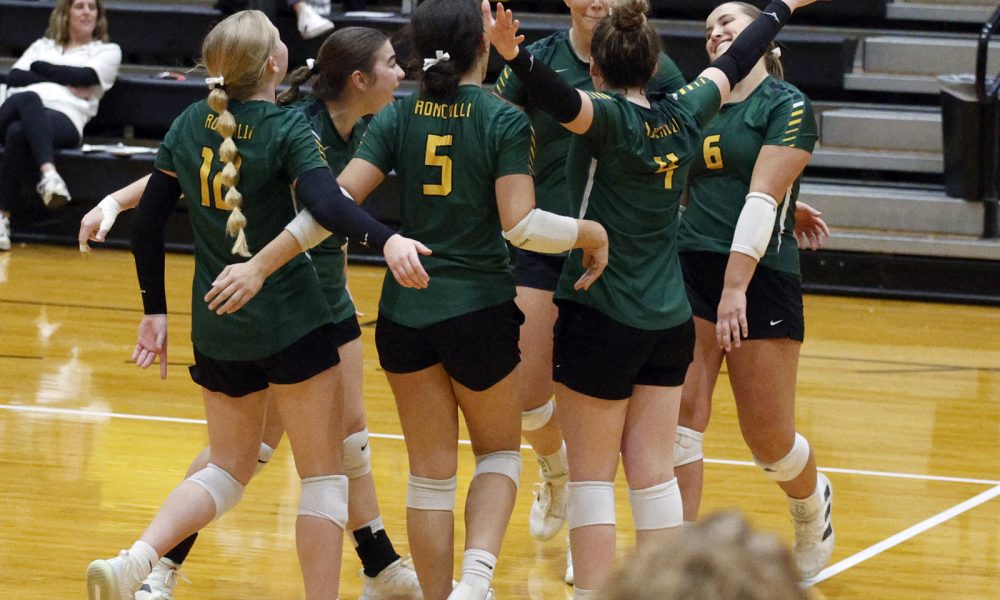Gallery: Aberdeen Roncalli advances to SoDak 16 with Region 1A win over ...